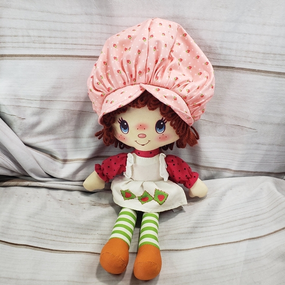 Basic Fun | Toys | Strawberry Shortcake Scented Rag Doll Basic Fun 5 ...